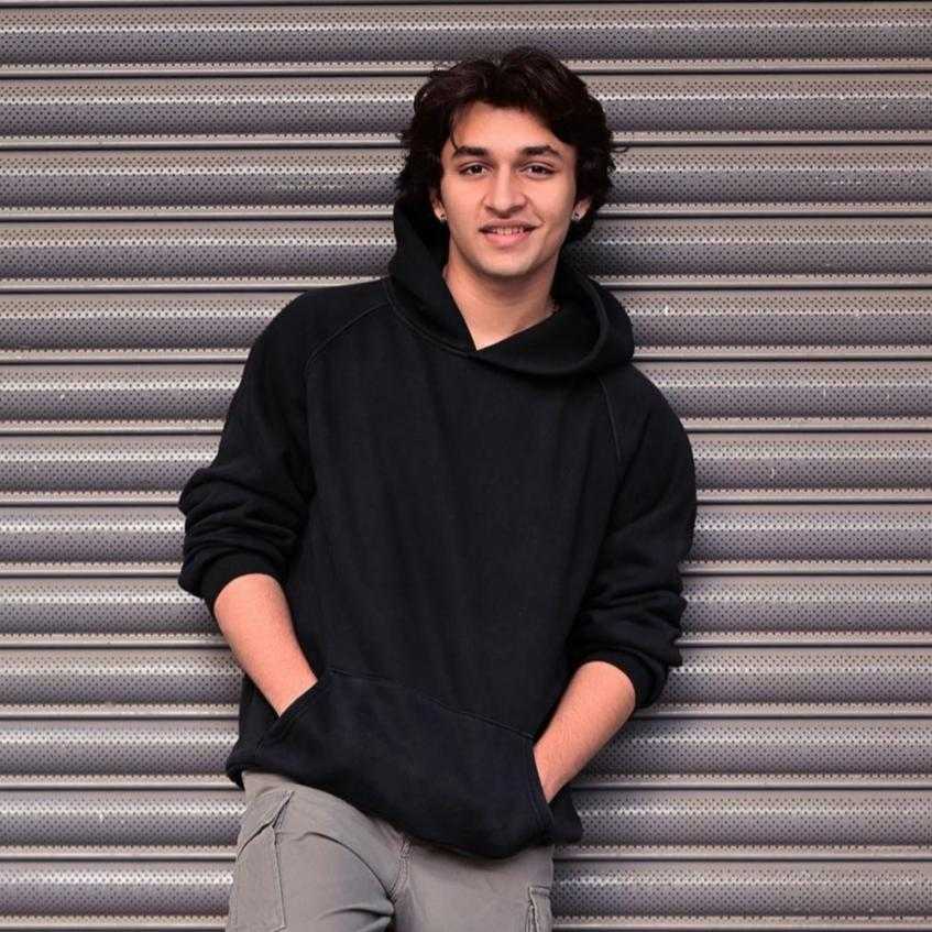 Araham Sawant Movie Artist | Age Birthday Biography