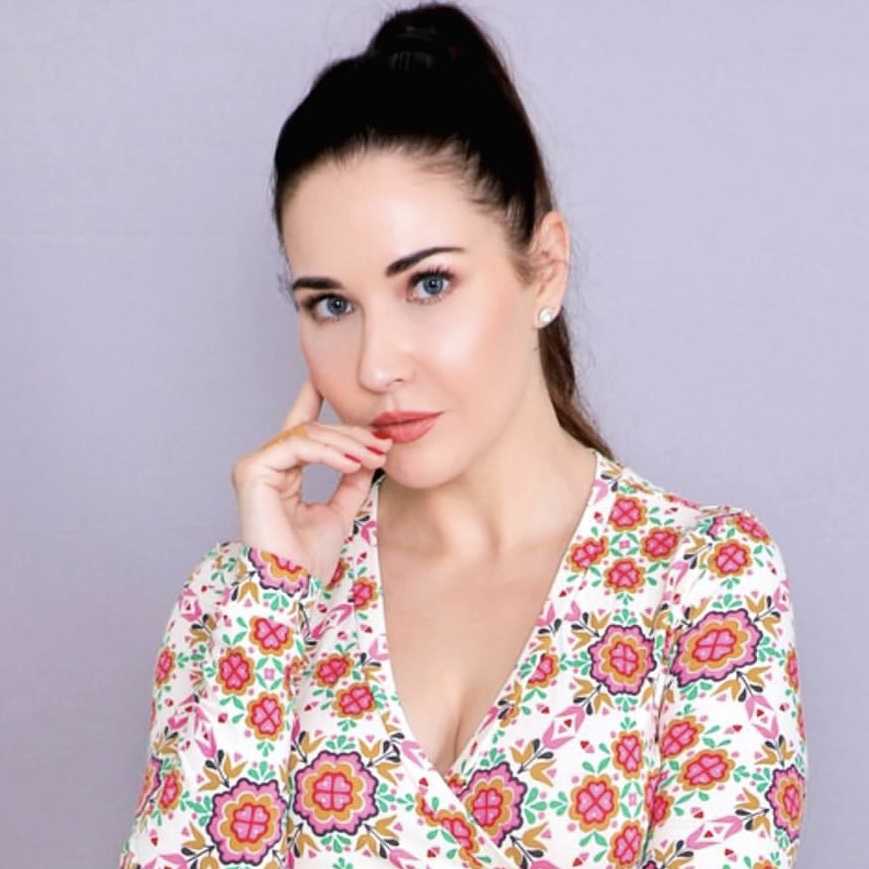 Elena Tuteja Movie Artist | Age Birthday Biography