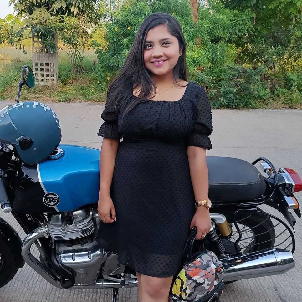 Anusha Shrivastava Influencers | Age Birthday Biography