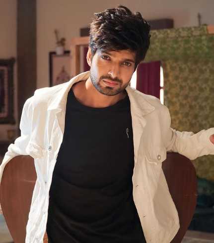 Hitesh Bharadwaj TV Artist | Age Birthday Biography