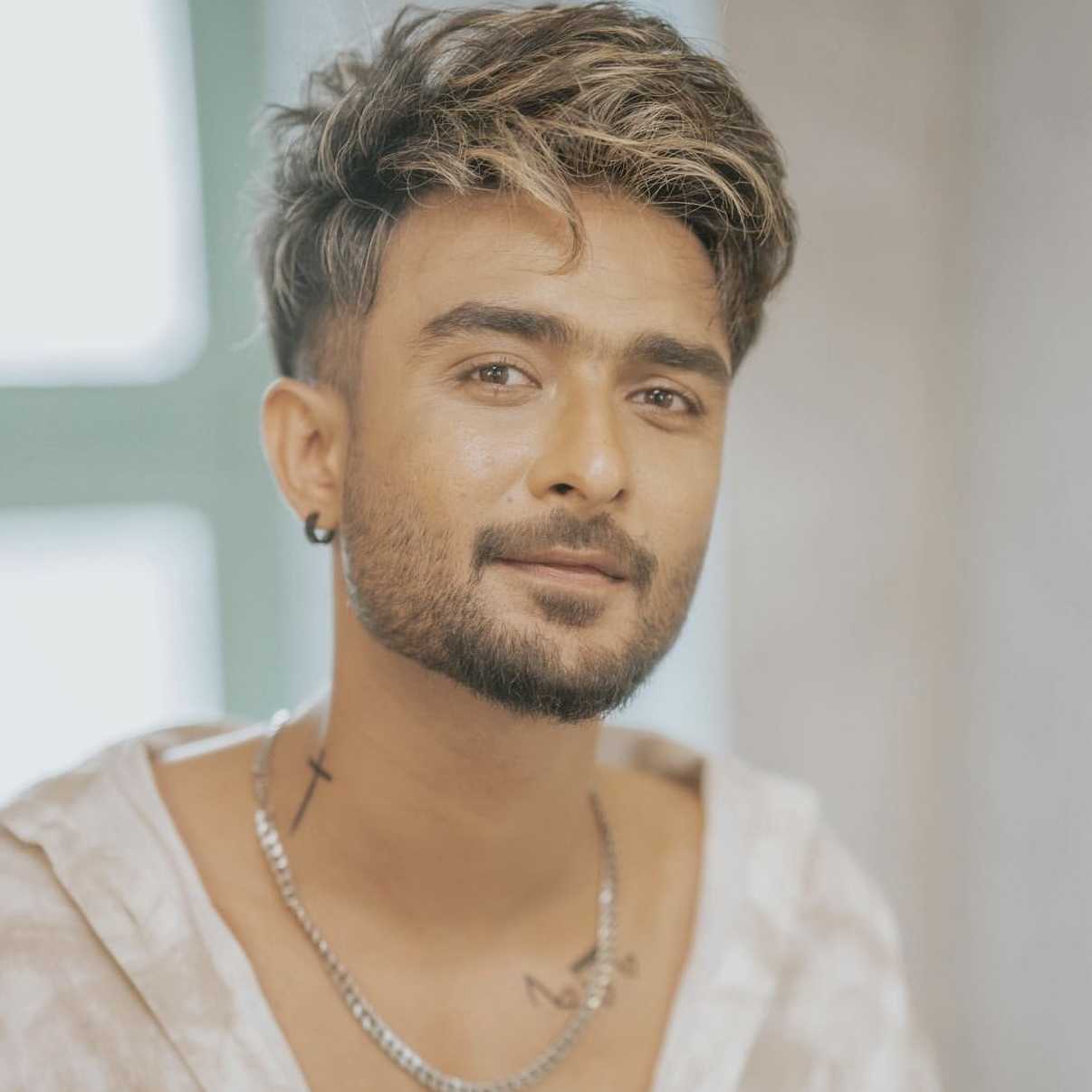 Hardil Pandya Music | Age Birthday Biography