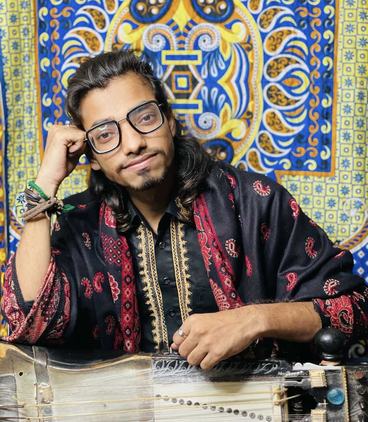 Momin Khan Music | Age Birthday Biography