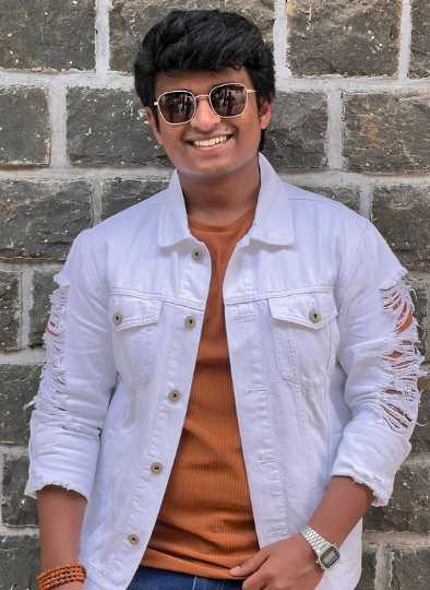 Pratik Lad Movie Artist | Age Birthday Biography