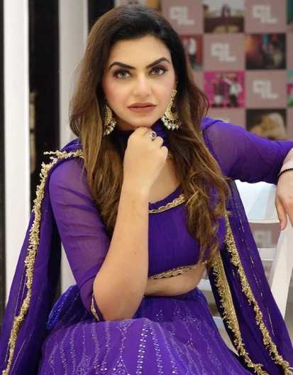 Nisha Bano Movie Artist | Age Birthday Biography