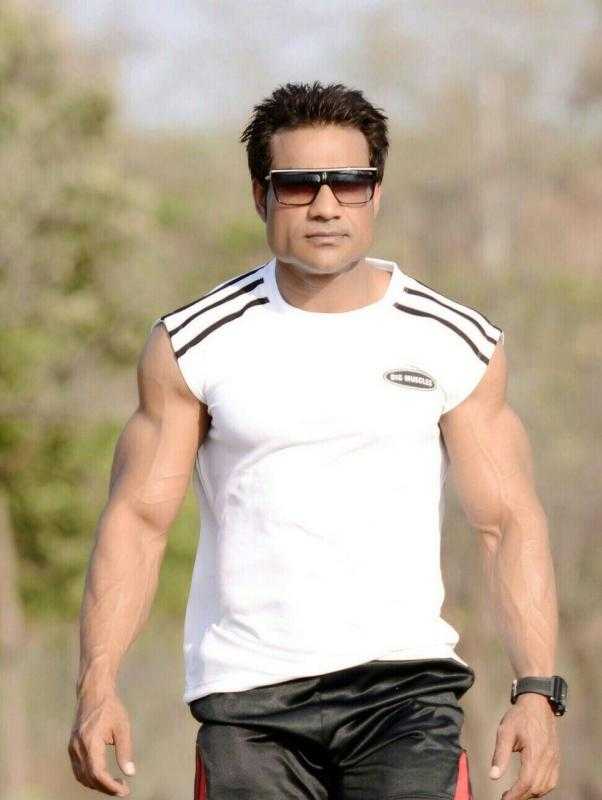 Malik Fitness Movies, Photos, Family, Age, Wife