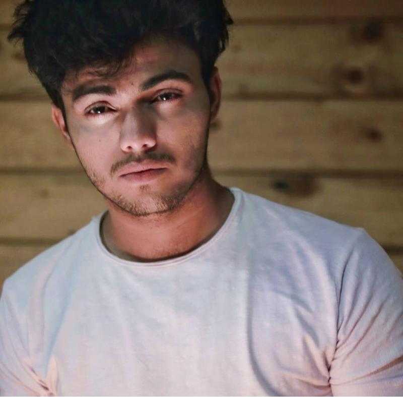 Sparsh Shrivastav Influencer-Birthday,Girlfriend,Biography