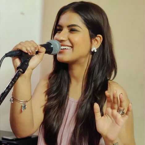 Simran Choudhary - Singer, Age, Height, Birth Date, Biography, Career ...
