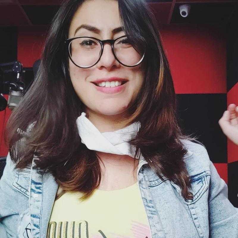 Sona Photos, Age, Movies, Boyfriend, Height