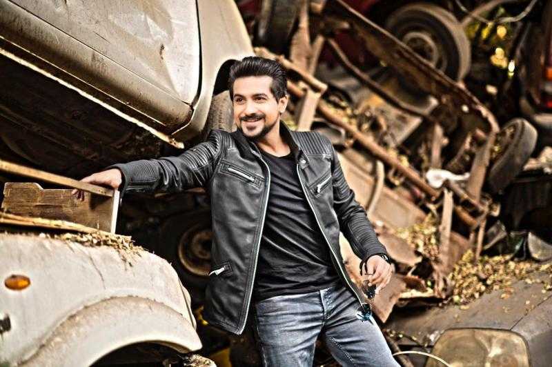 Pushkar Jog Movie Star Wife, Movies, Age, Family, Birthday