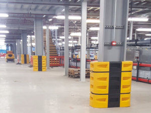Column Protectors: 4 Tips For Warehouse Traffic Safety - Safe Industrial