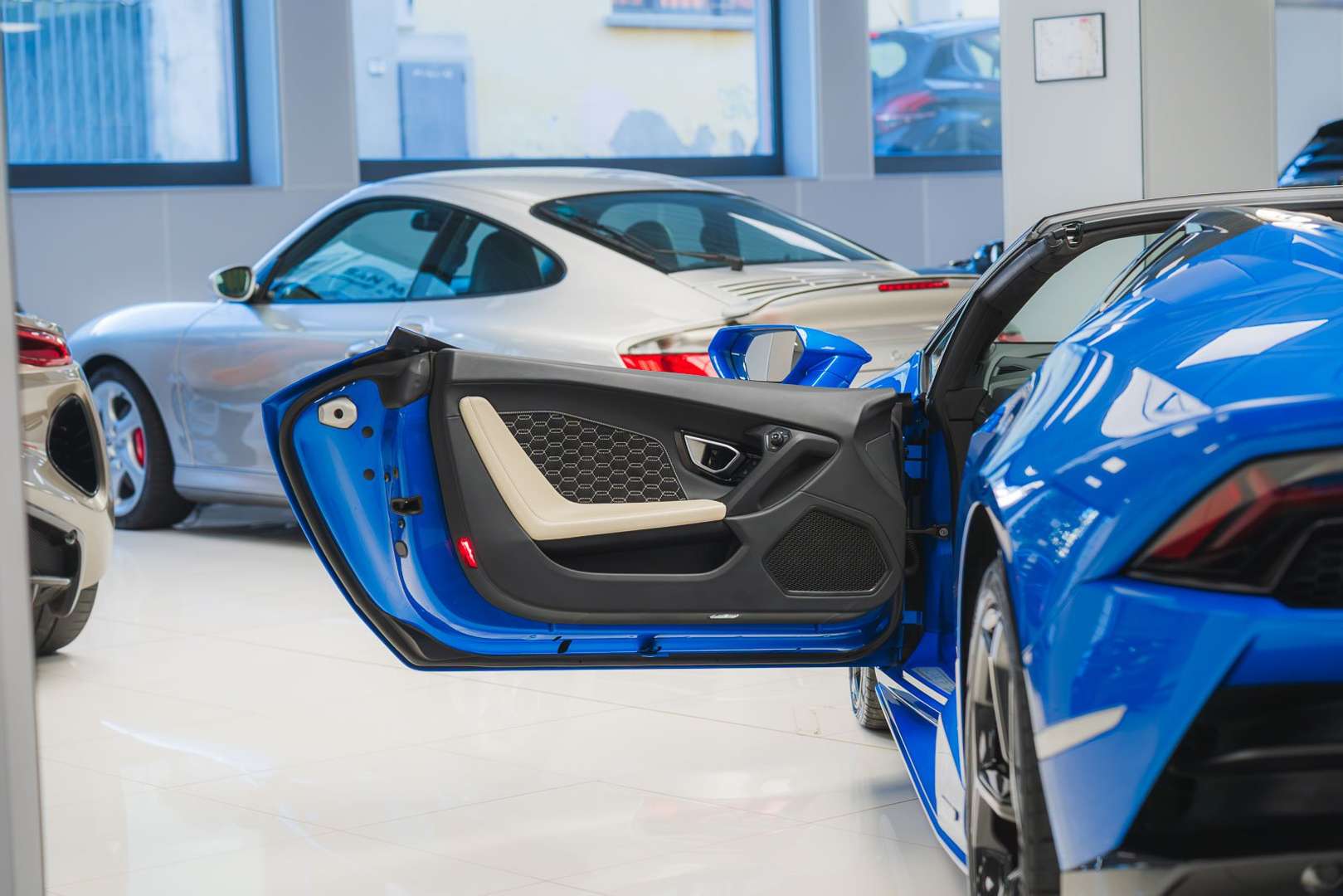 Lamborghini Huracán Evo Spyder 2023 - Leasing Occasion dès 5 071€/mois