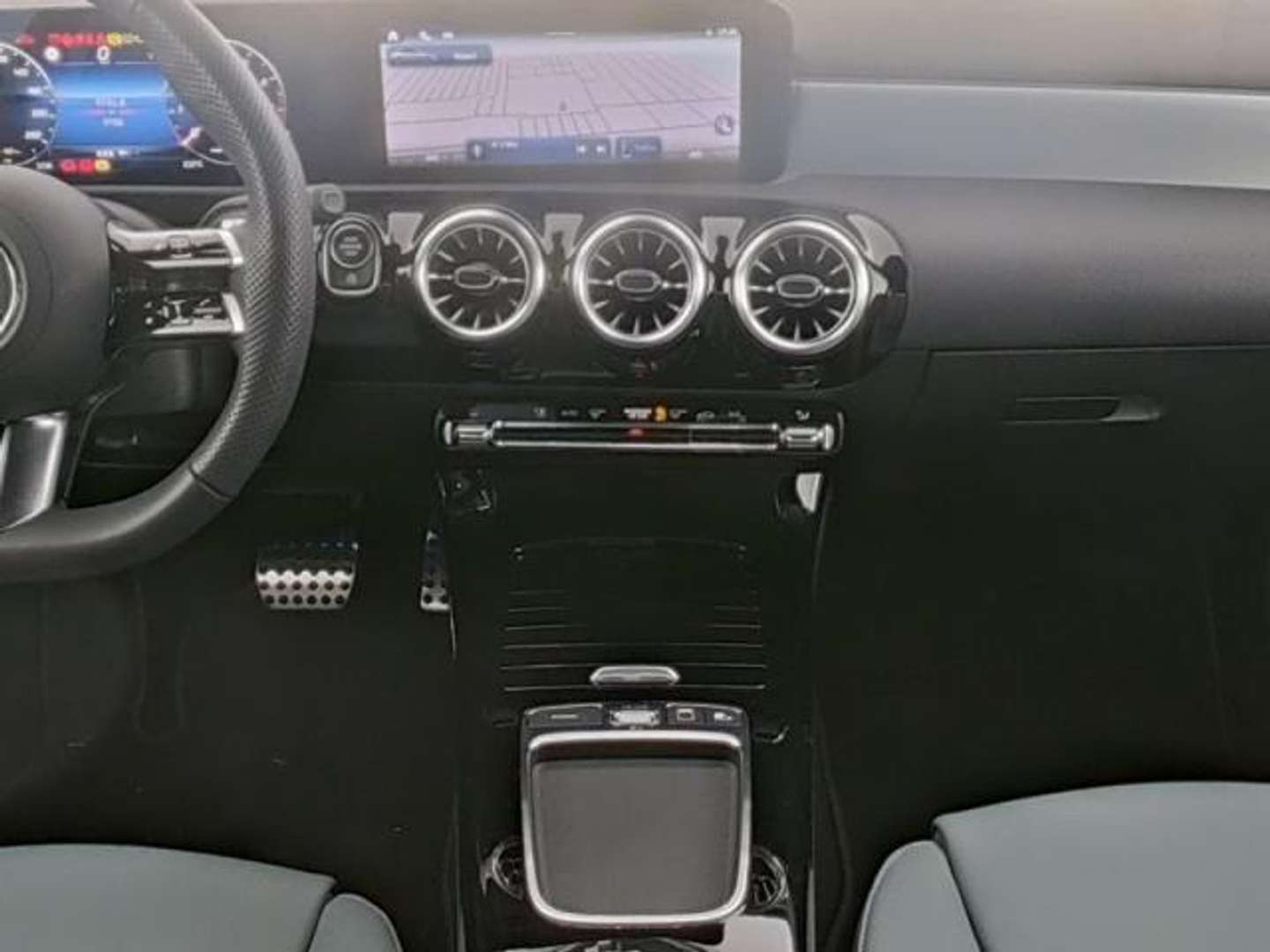 Mercedes Classe A 200 Premium 2024 - Leasing Occasion dès 447€/mois