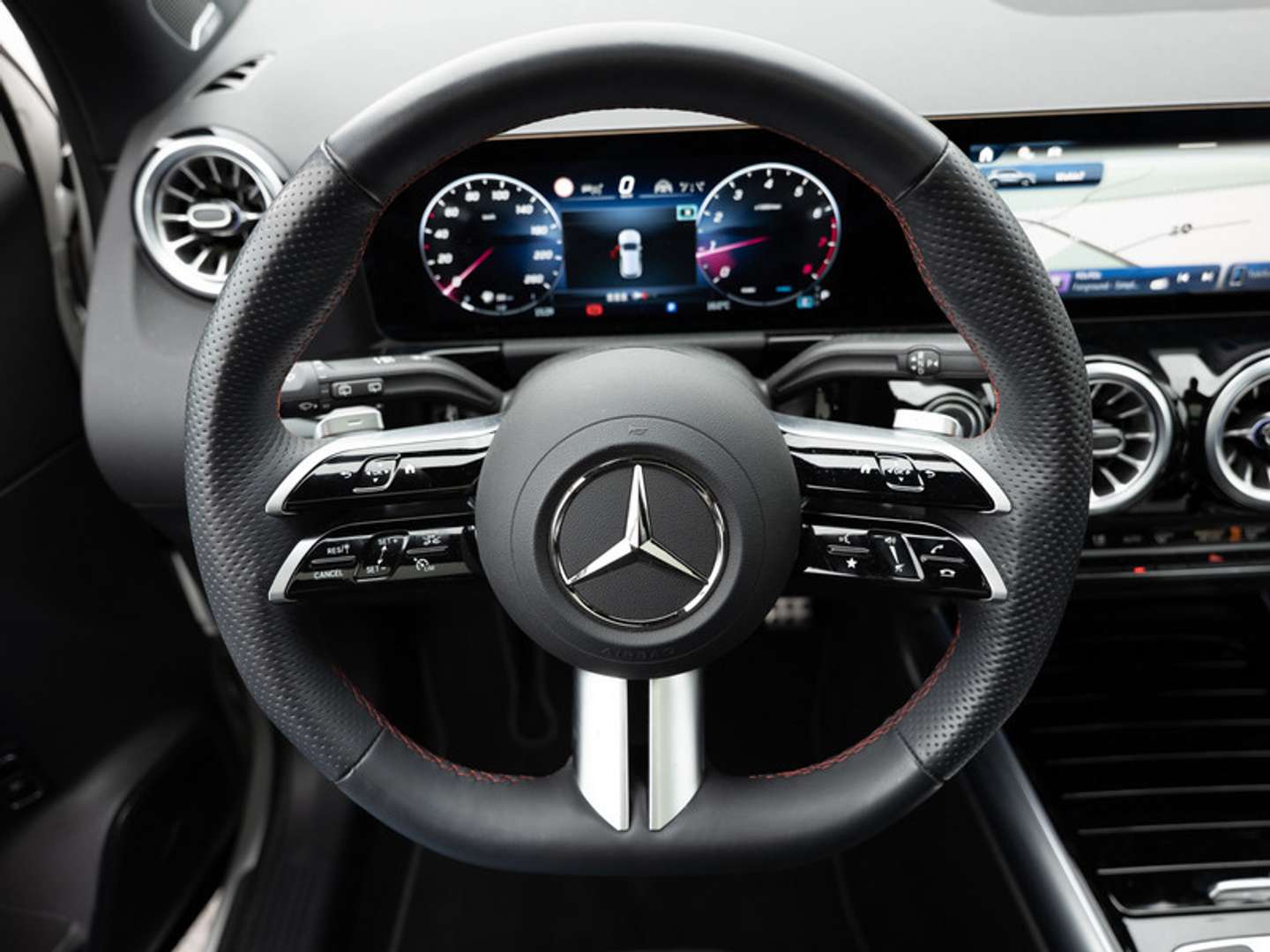 Mercedes GLA 220 AMG Line 2024 - Leasing Occasion dès 739€/mois