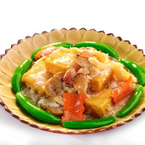 Braised Beancurd with Crab Meat ($28.34 /w GST) 蟹扒豆腐