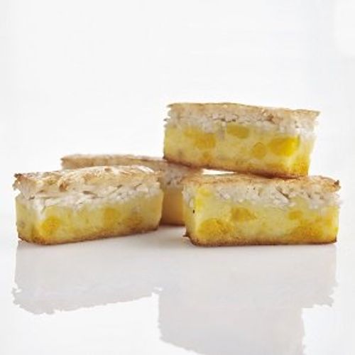 Pan Fried Pumpkin w Shredded Taro (4pcs) 香煎金瓜芋絲糕