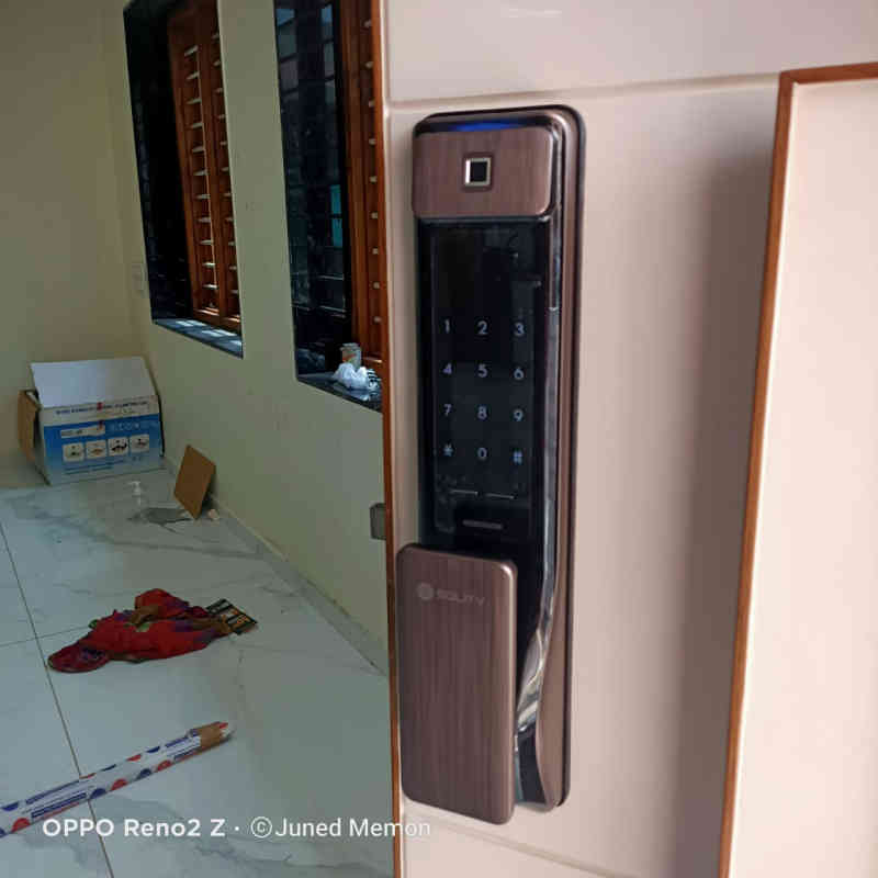 Solity Push Pull Lock