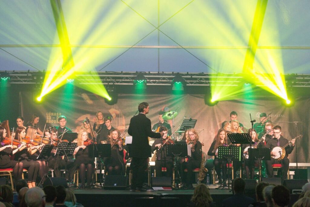 The Comhaltas National Folk Orchestra of Ireland celebrate 50 years of ...