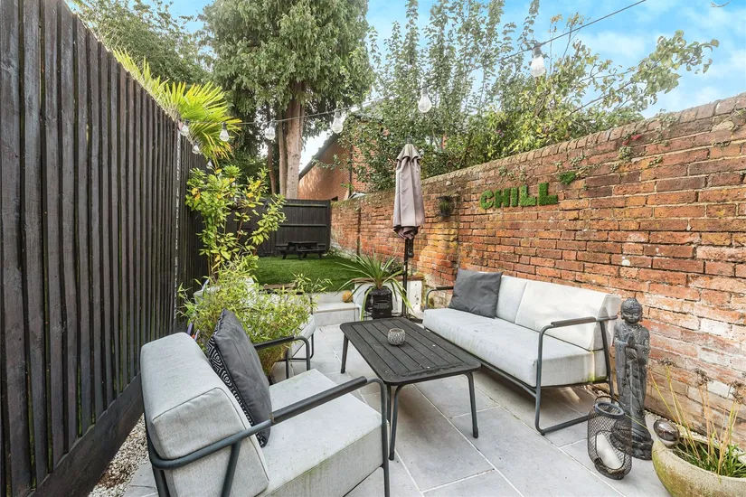 Search Properties for Sale and to Let in Basingstoke | Jacobs Properties