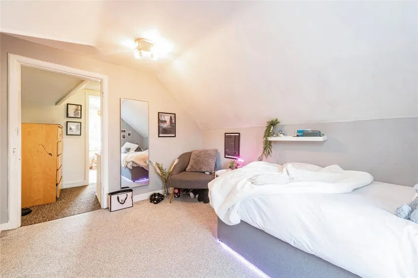 Search Properties for Sale and to Let in Basingstoke | Jacobs Properties