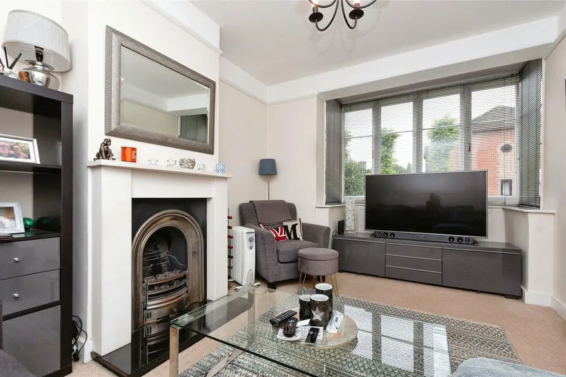 Search Properties for Sale and to Let in Basingstoke | Jacobs Properties