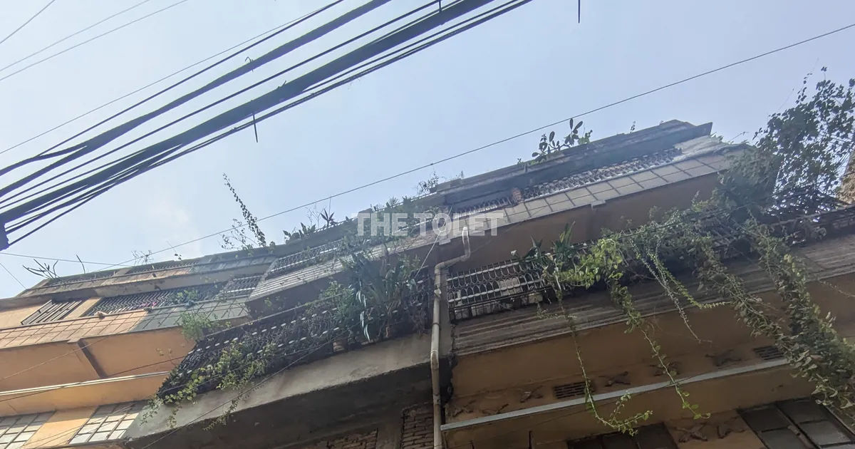 Double Bedroom To-let / Rent from January for Family in Sutrapur, Dhaka ...