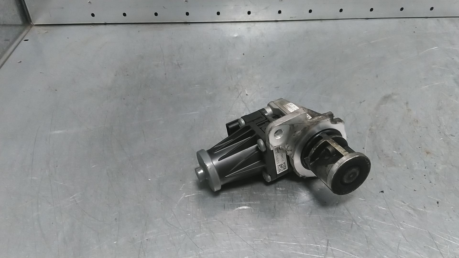 EGR VALVE Clio IV Estate/Grandtour (7R) 2018 8201411538/147107172R ...