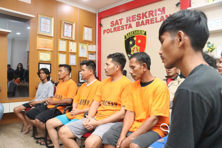 Berikut Nama 8 Orang Yang Diberikan Polisi Penangguhan Penahanan Pasca ...