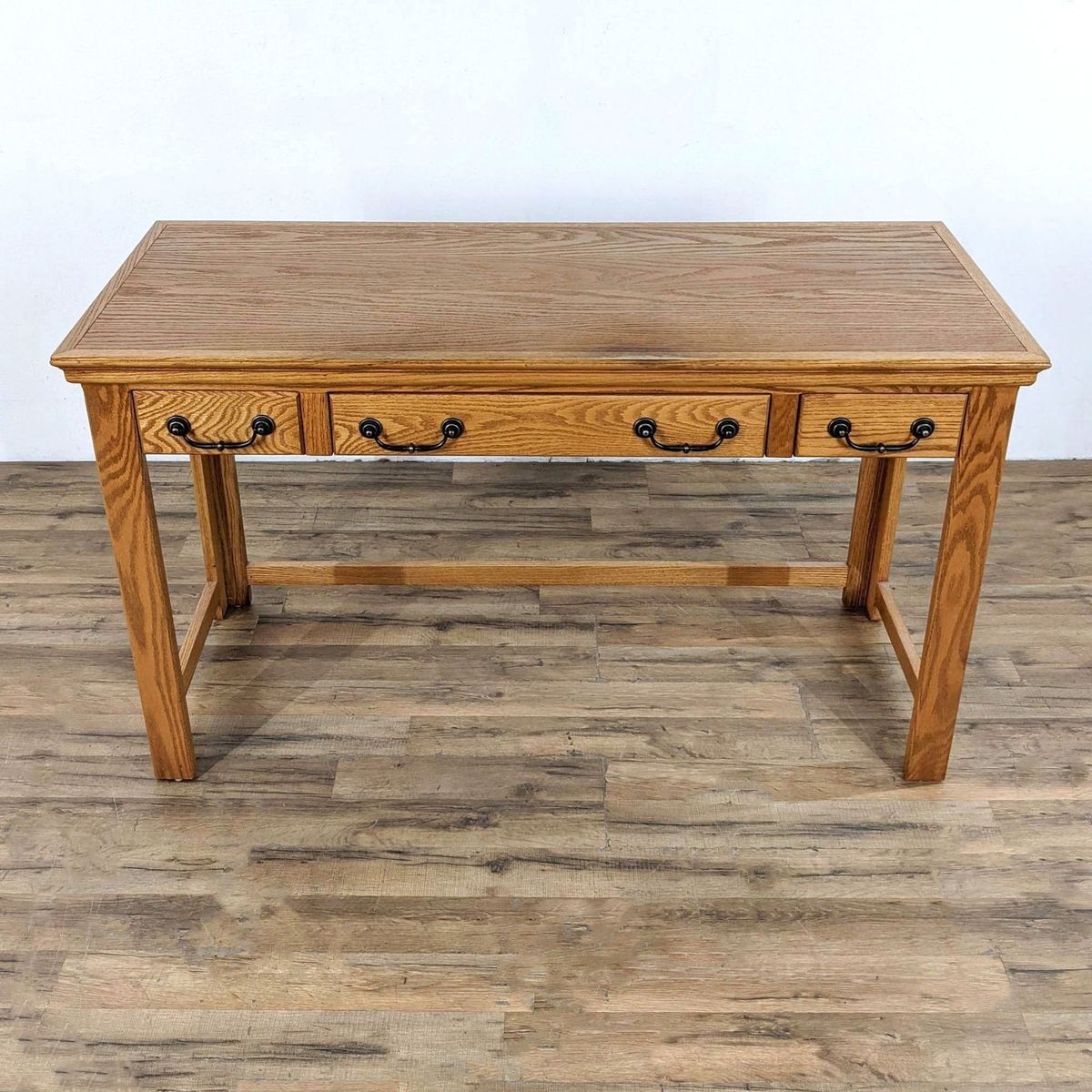 Oak Design Traditional Laptop Desk | Oak Design - $125 | Kashew | Kashew