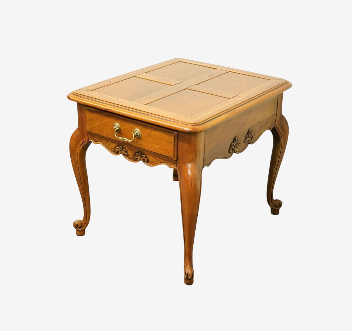 HARDEN FURNITURE Country French Provincial 23" Accent End Table in ...