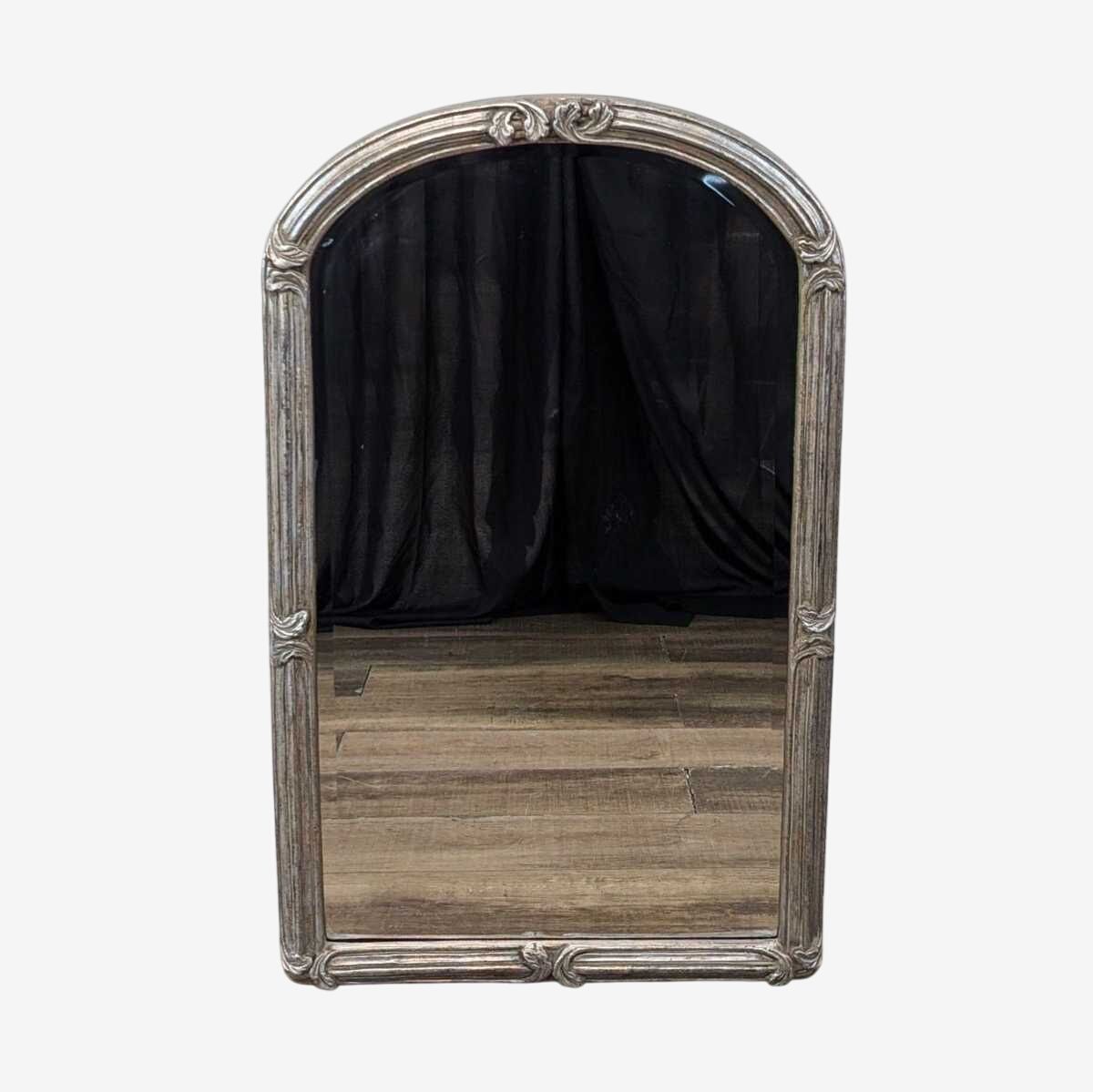LaBarge Silver Gilded Carved Wall Mirror | Kashew