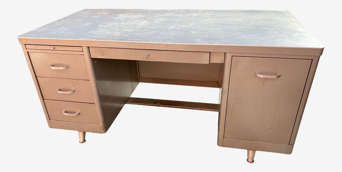 Vintage Mid Century Metal Tanker Desk | Cole Steel - $399 | Kashew | Kashew