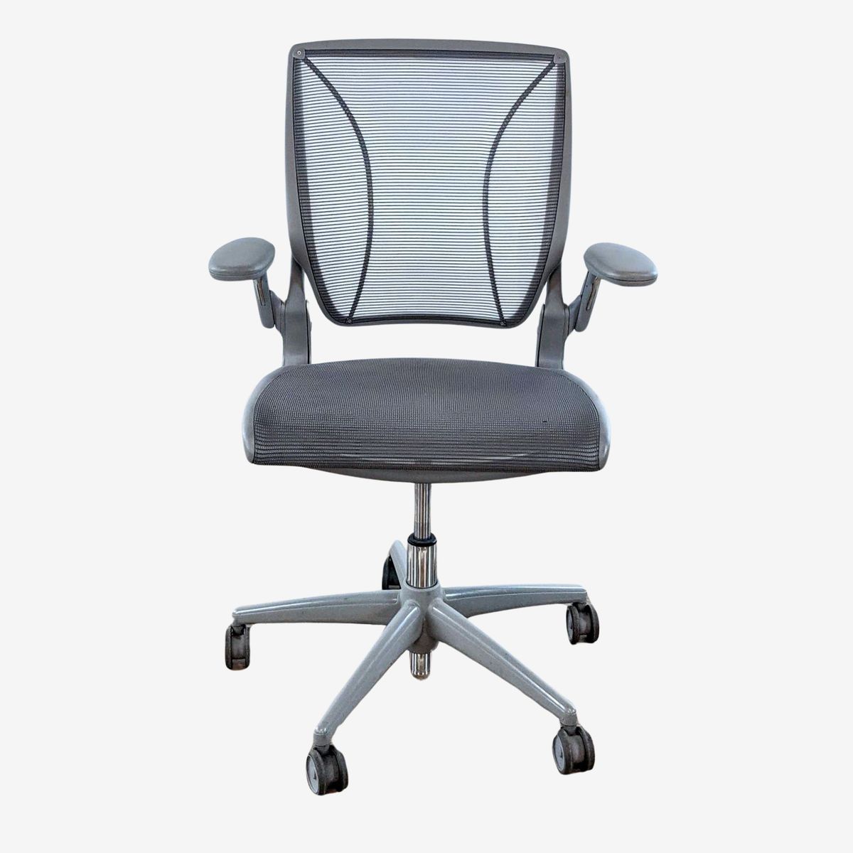 Humanscale Desk Chair | Humanscale - $350 | Kashew | Kashew