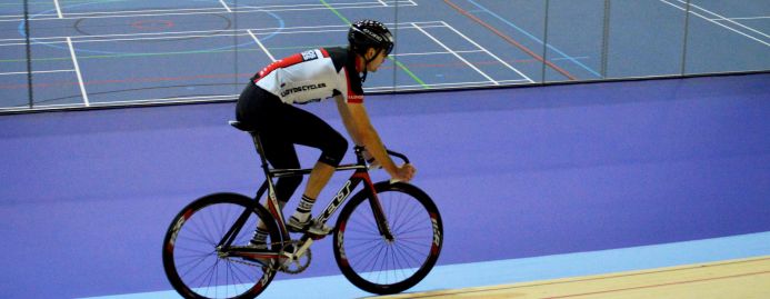 Track cycling accreditation | Track cycling training | Derby Arena