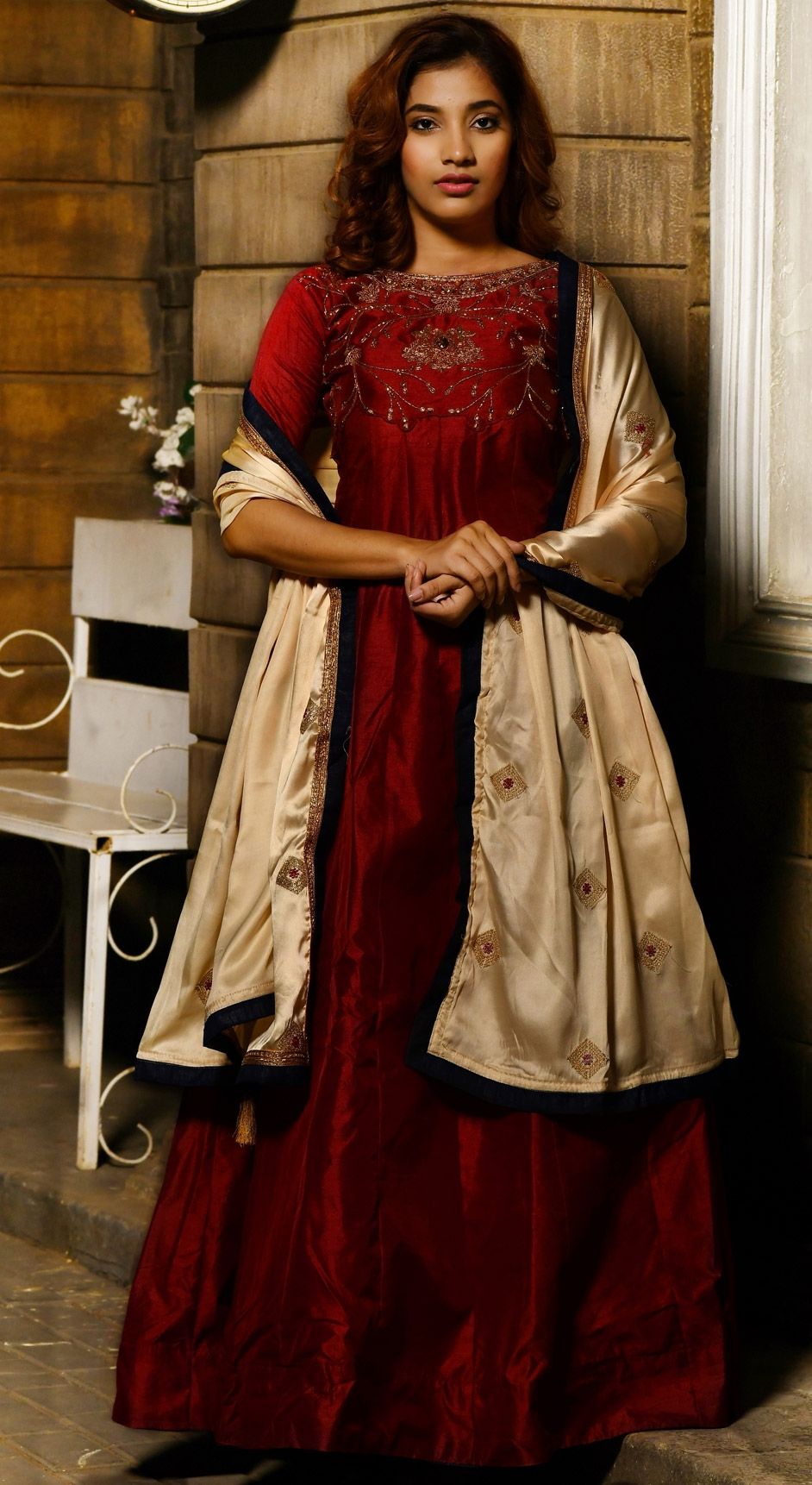 Party Wear Red and Maroon color Silk fabric Gown : 1548284