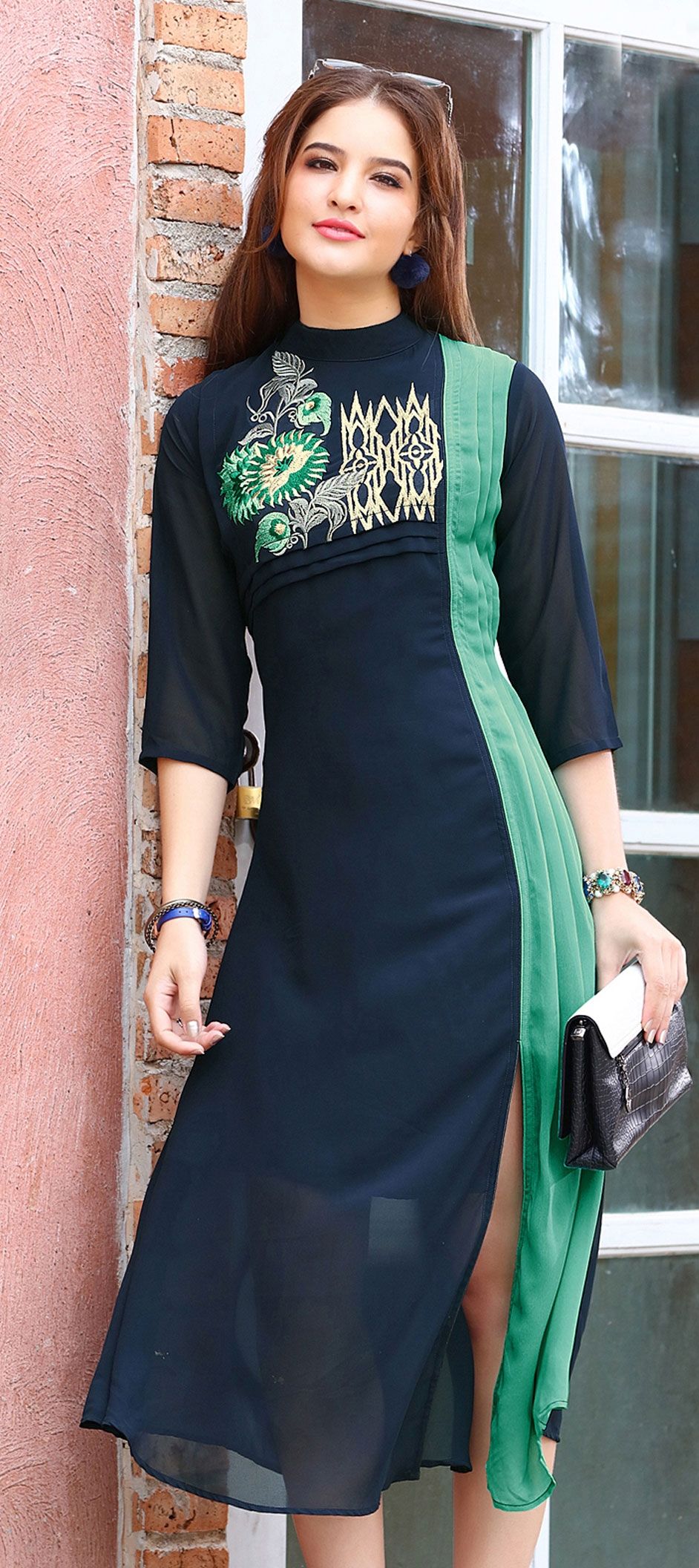 1500720: Blue color Kurti