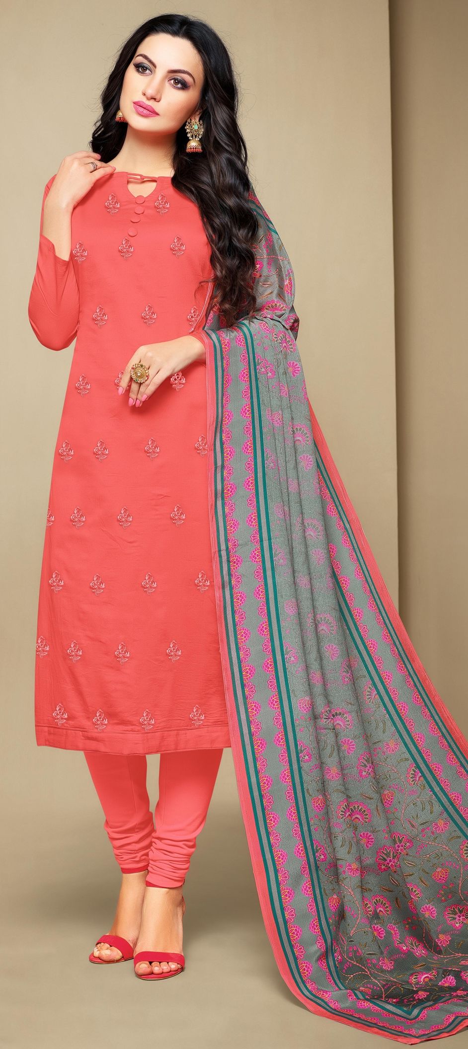 1503476: Orange color Salwar Kameez