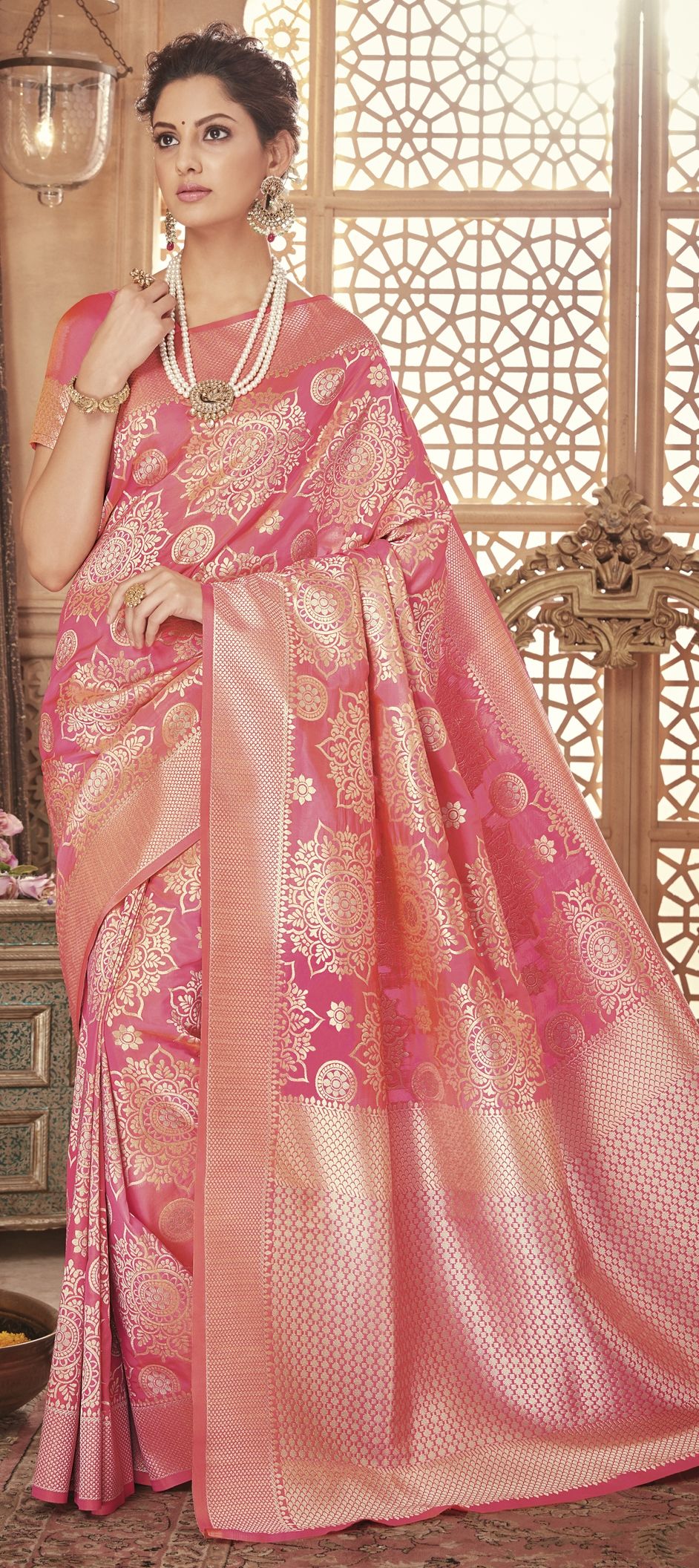 Traditional Pink and Majenta color Art Silk, Silk fabric Saree : 1506885