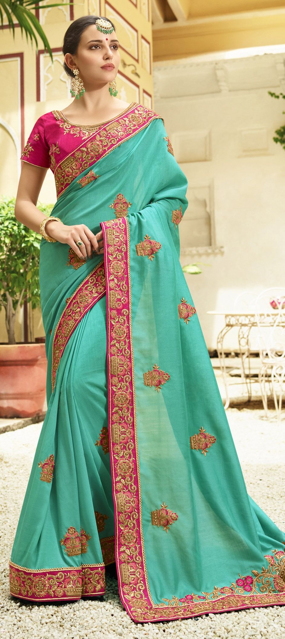 1521910: Traditional Blue color Art Silk, Silk fabric Saree