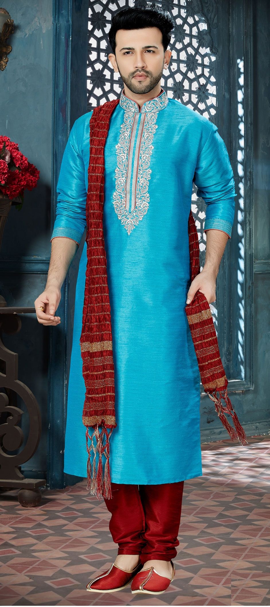 1525782: Blue color Bangalore Silk fabric Kurta Pyjamas