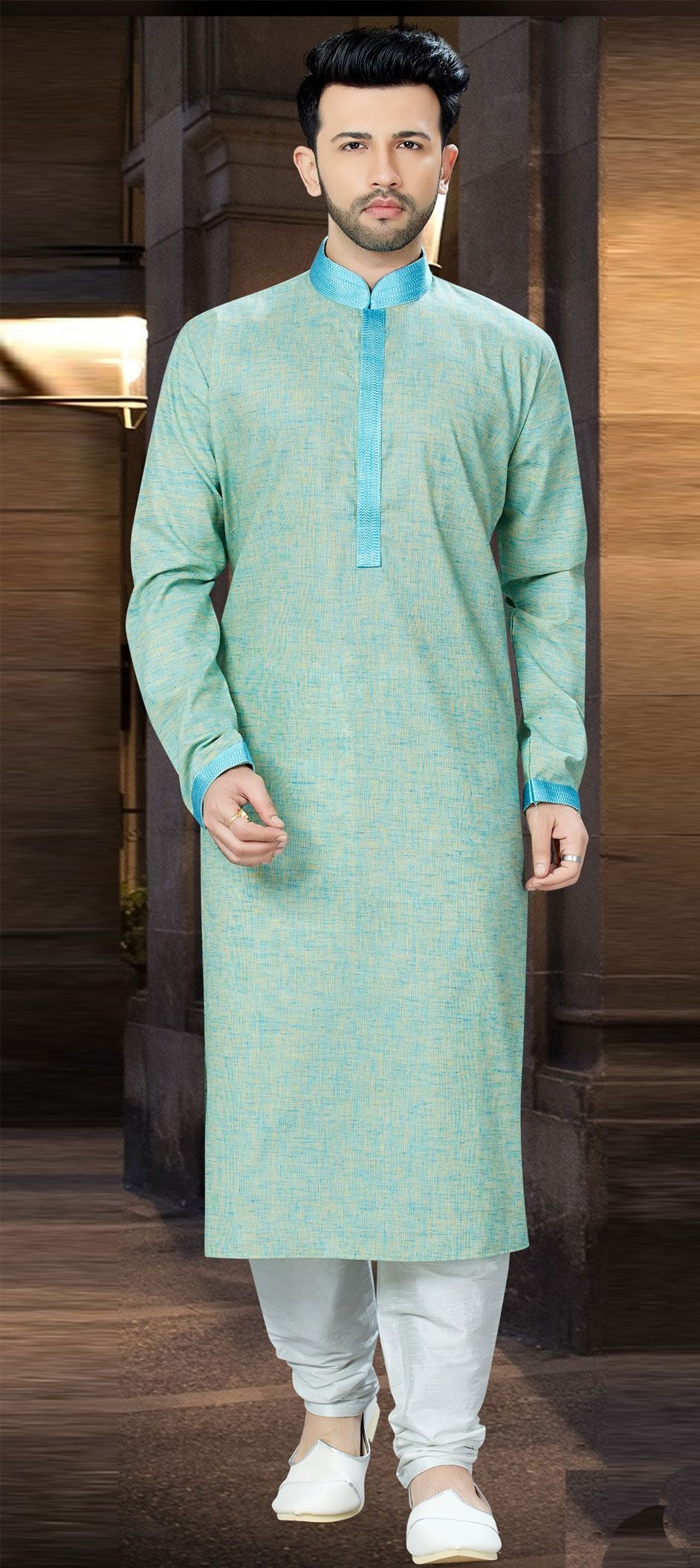 1528288: Green color cotton fabric Kurta Pyjamas