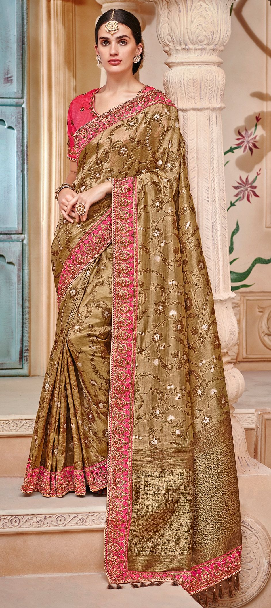 1530997: Party Wear Gold color Jacquard fabric Saree