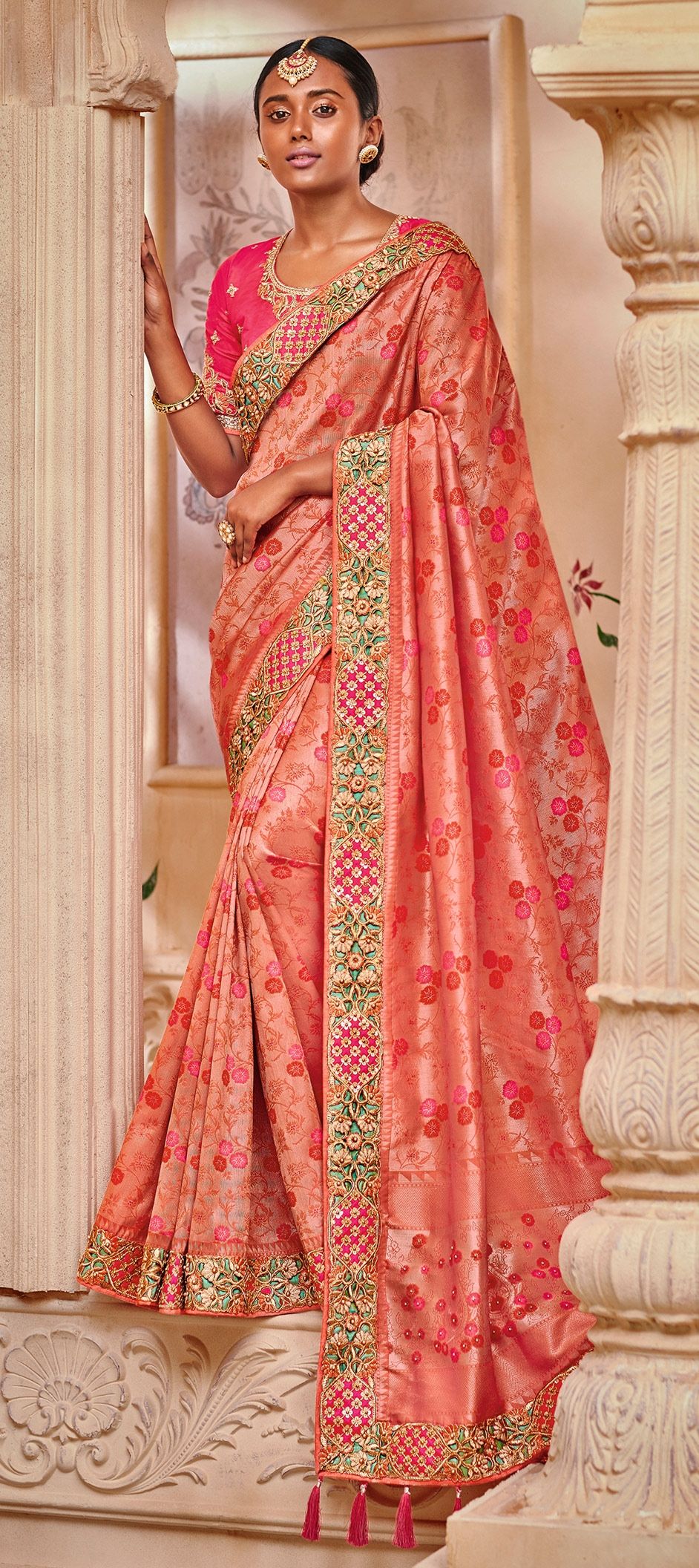1531008: Party Wear Pink and Majenta color Jacquard fabric Saree