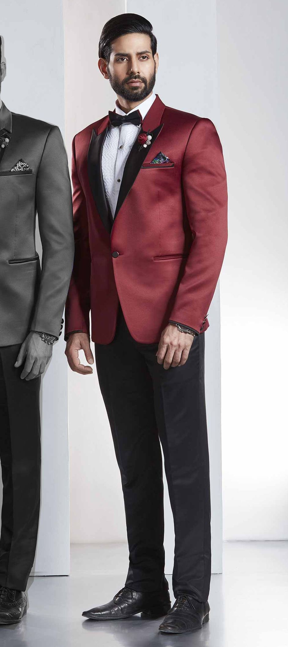 Red and Maroon color Brocade fabric Tuxedo : 1532380