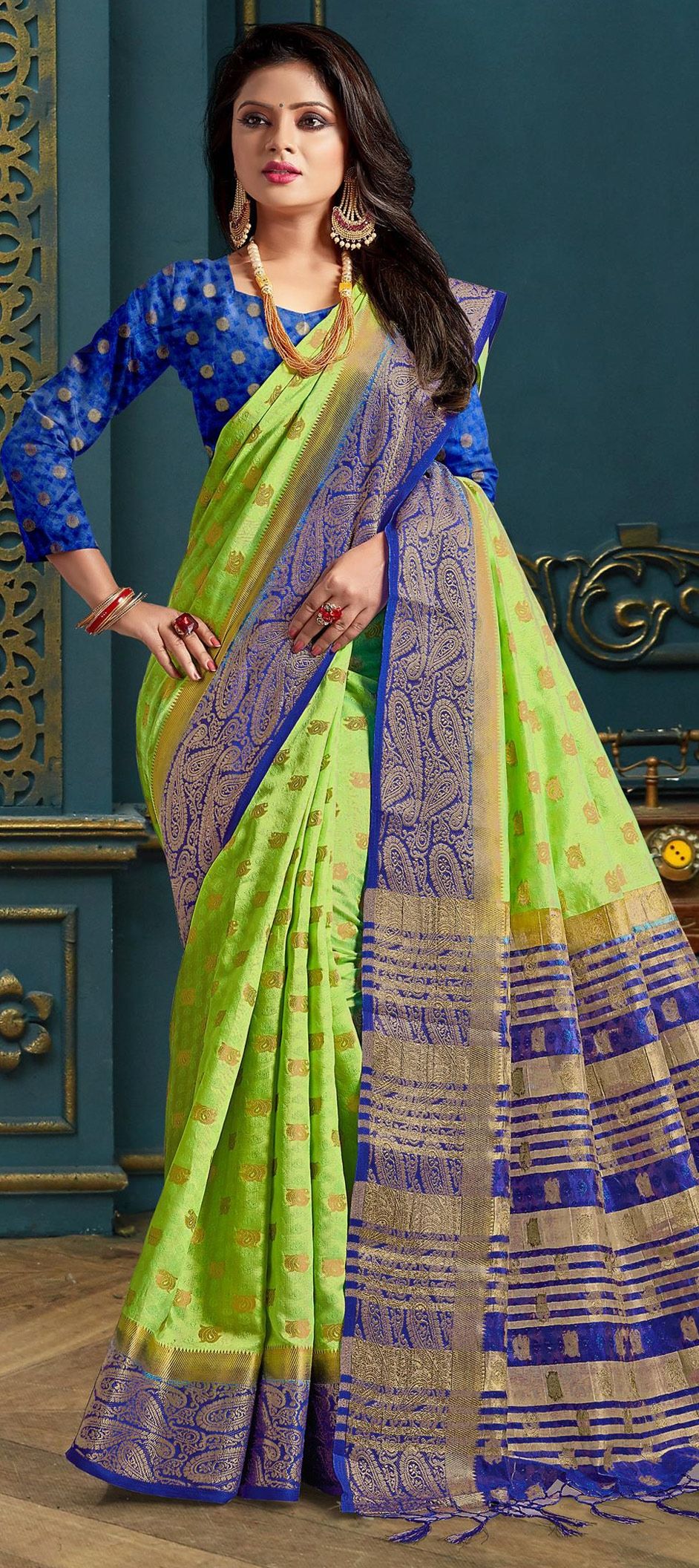 1535854: Traditional Green color Kanjeevaram Silk, Silk fabric Saree