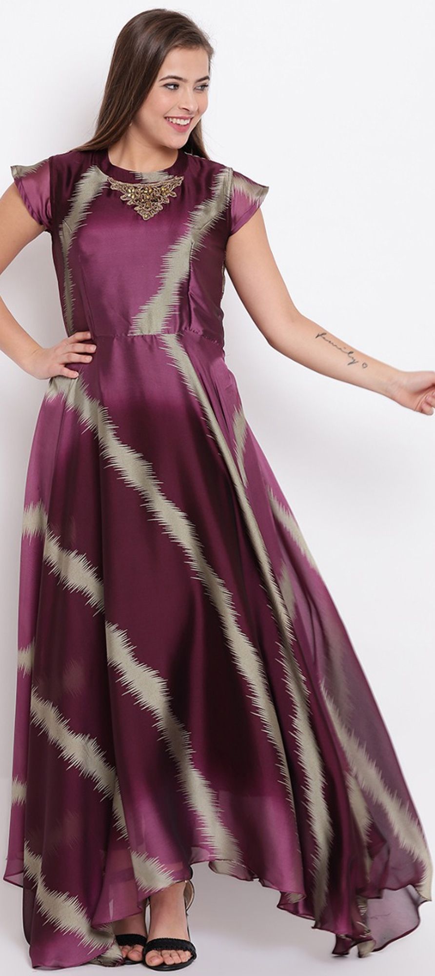 1549180: Casual Purple and Violet color Faux Georgette fabric Kurti