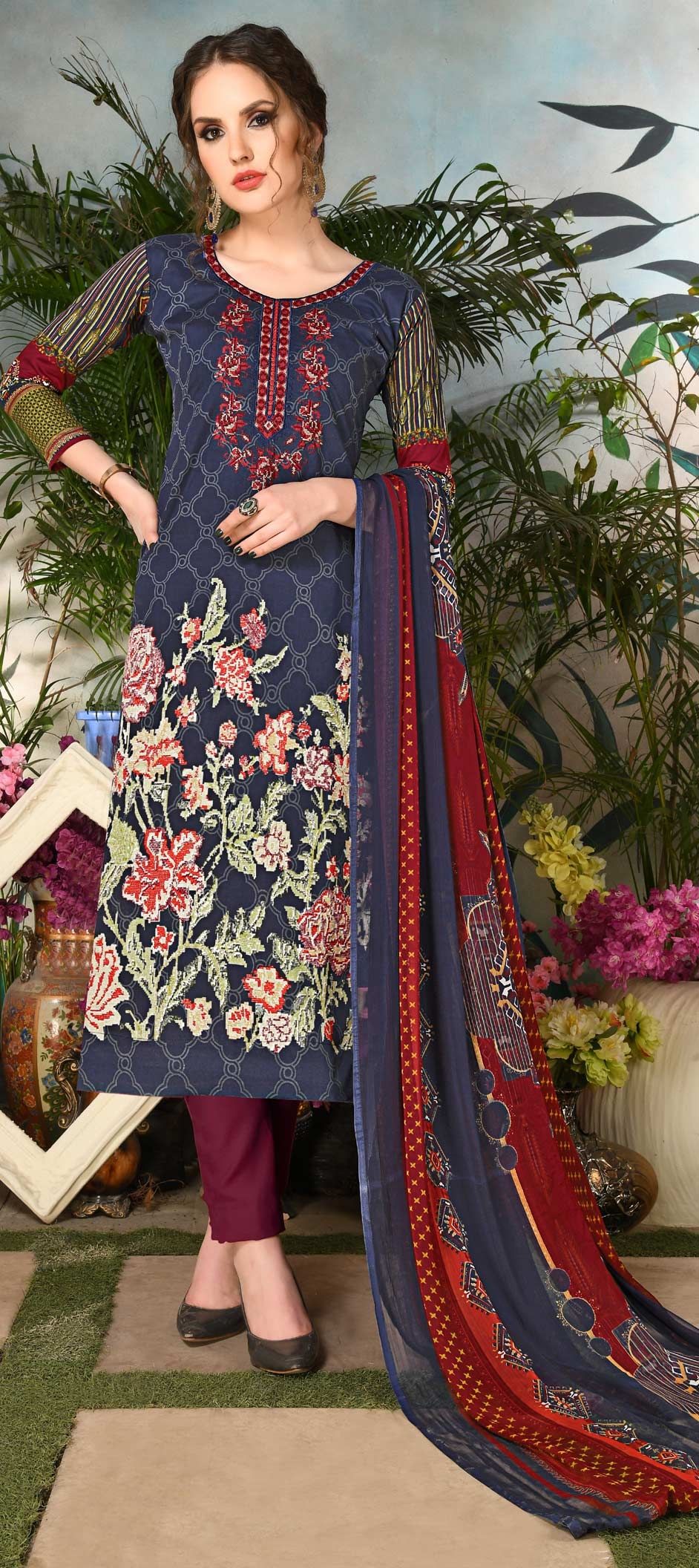 1551426: Casual Blue color Cotton fabric Salwar Kameez