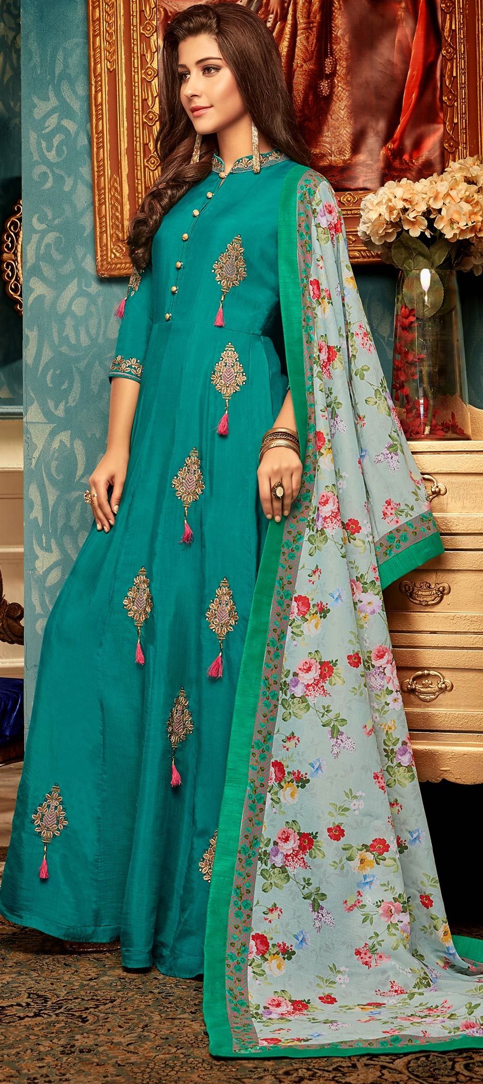 1554949: Casual Blue color Muslin fabric Gown