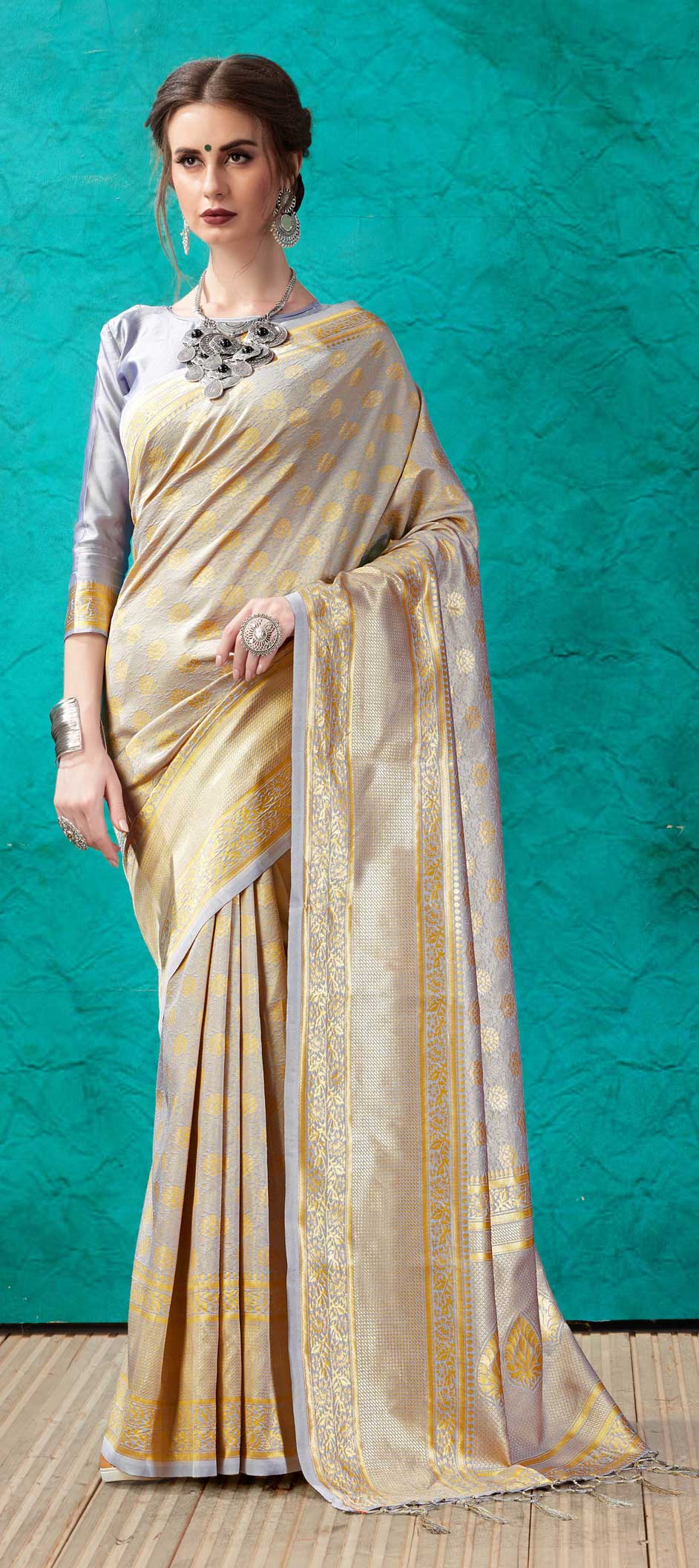 Traditional Silver color Banarasi Silk, Silk fabric Saree : 1573741