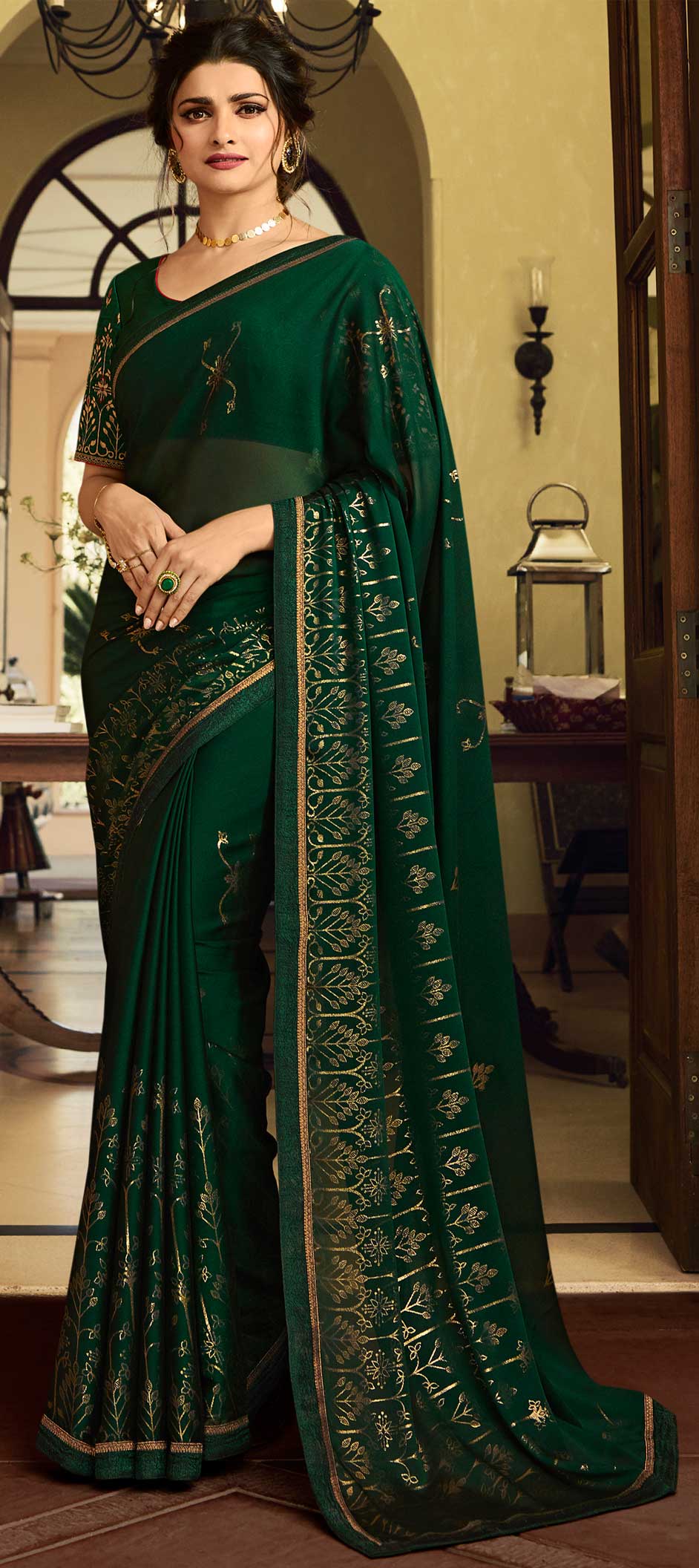 Bollywood Green color Faux Georgette fabric Saree : 1574469 Bollywood Green color Faux Georgette fabric Saree : 1574469