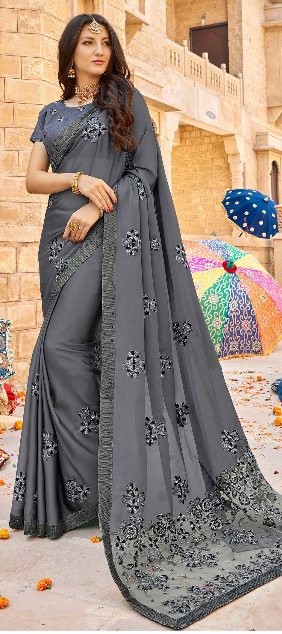 Party Wear Black and Grey color Georgette fabric Saree : 1575911